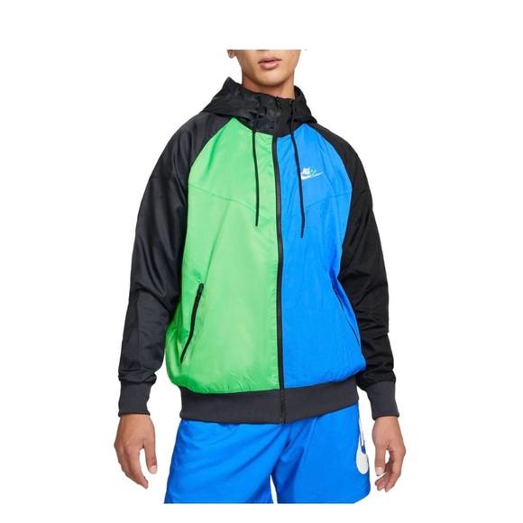 Nike | Jackets & Coats | Nike Sportswear Sport Essentials Windrunner ...